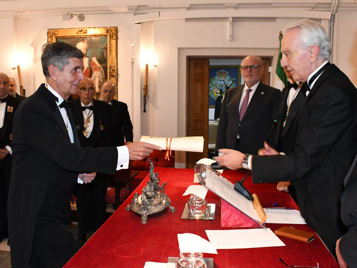 Jesús Palomero Páramo, Catedrático de Historia del Arte, nuevo ...